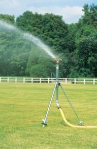 Arrosage automatique : types d’arroseurs, pose et budget